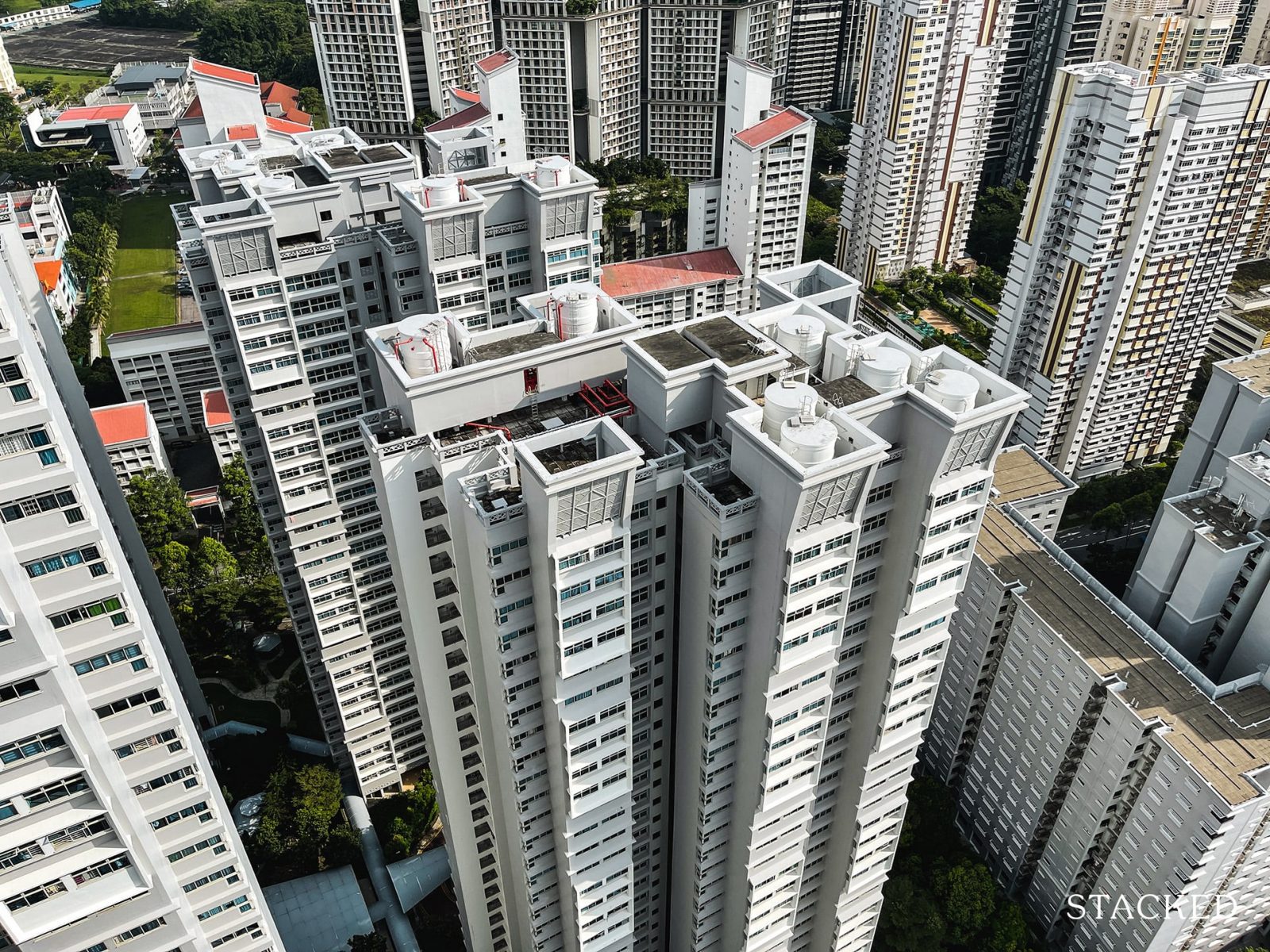 4 Reasons Why HDB Upgraders Prefer Executive Condos To Private Condos