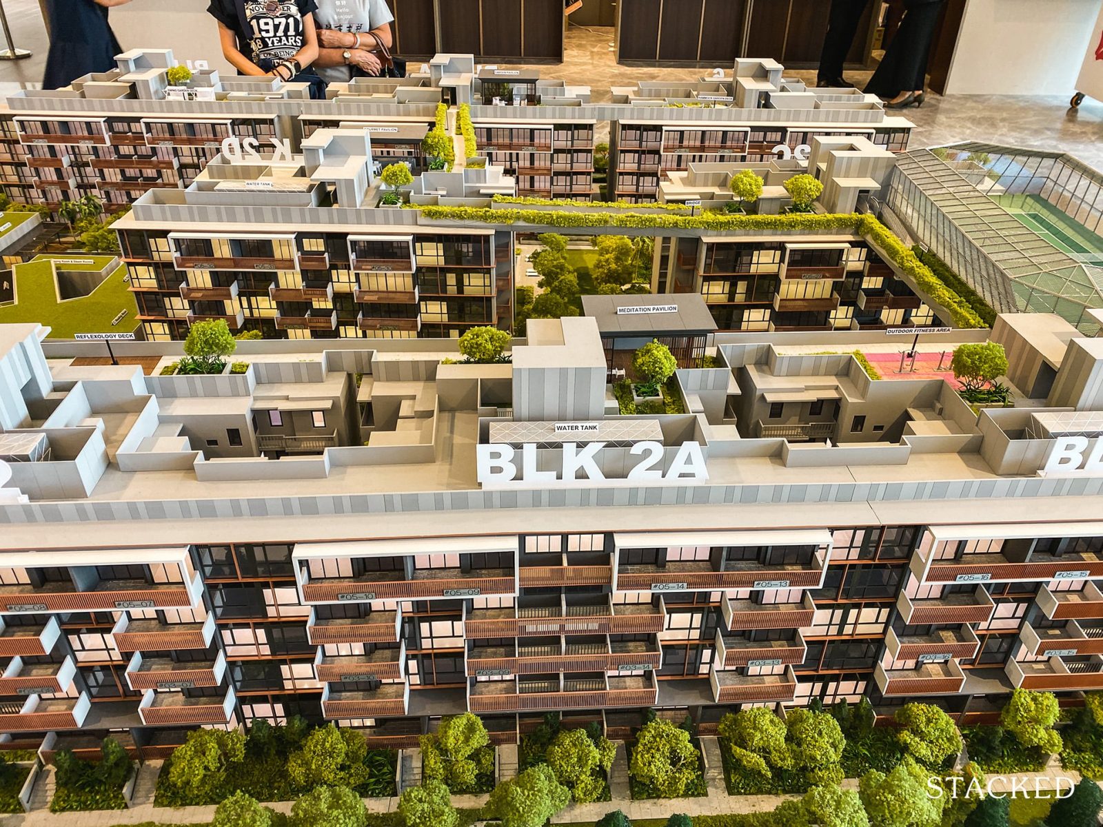 RoyalGreen Review: Luxury Freehold Condo in Sixth Avenue