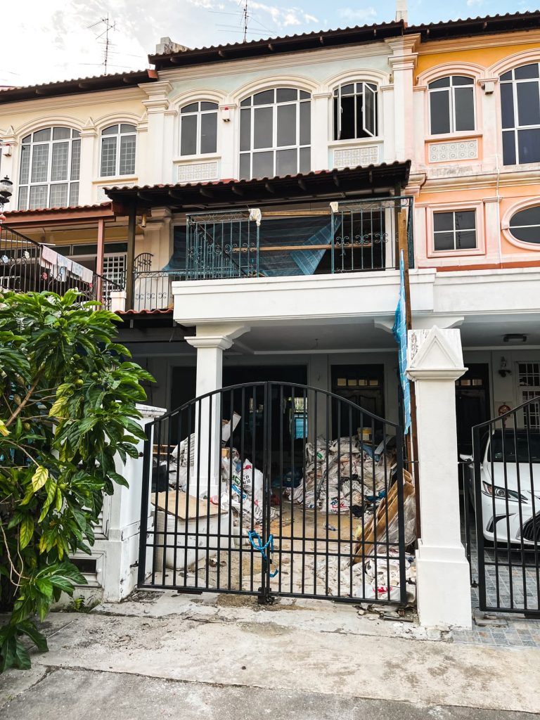 Touring Loyang Villas: Shophouse-Styled Terrace Houses In Changi From ...