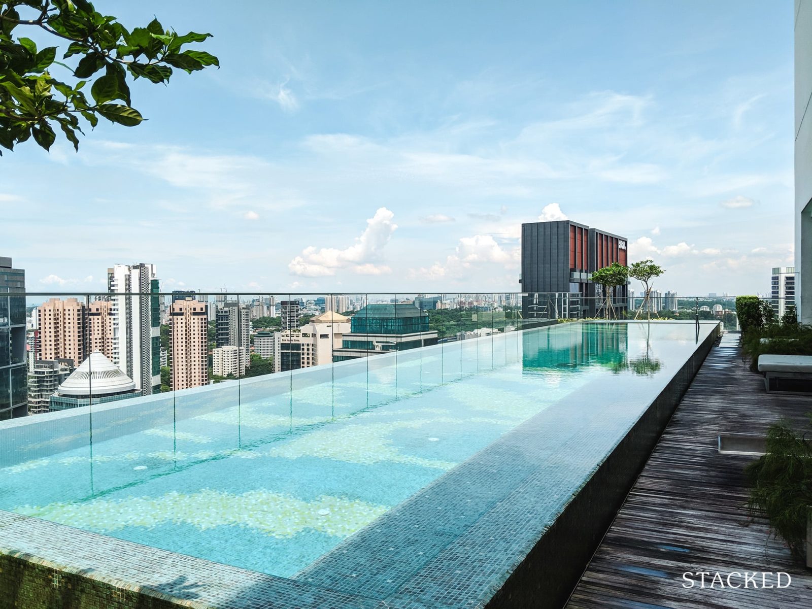 10 Stunning Rooftop Infinity Pools That You Can Find In A Condo