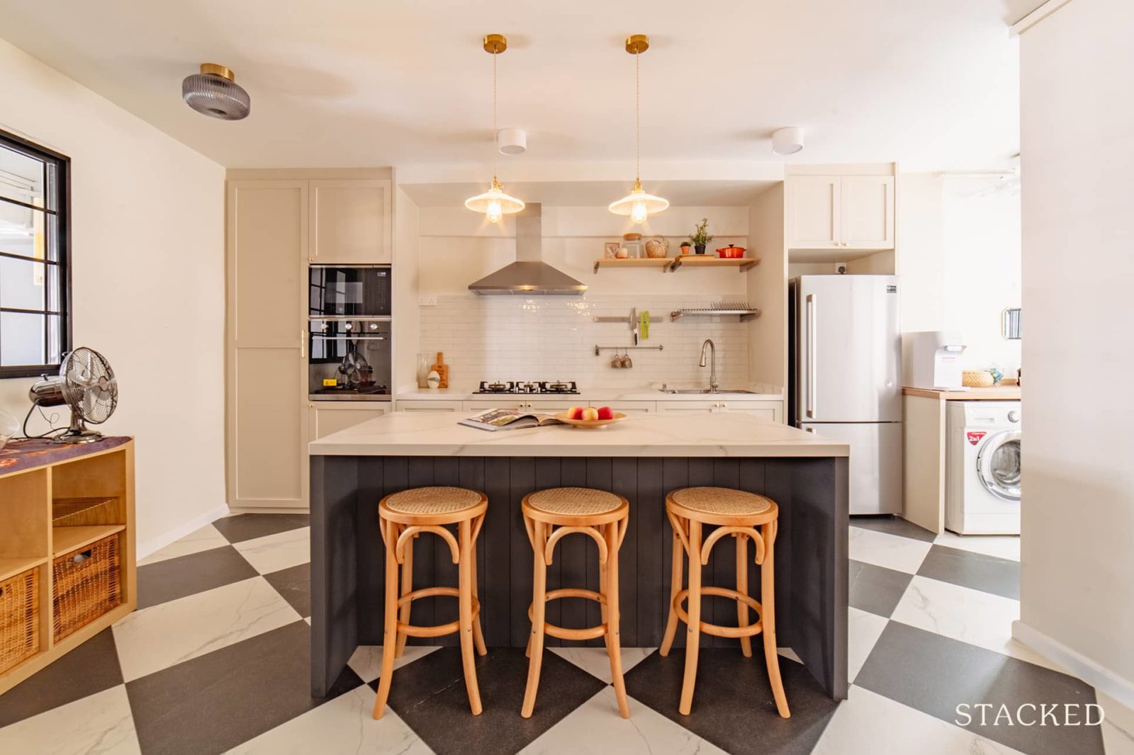 An Old 1986 Executive Maisonette In Hougang Gets A Cosy Transformation ...