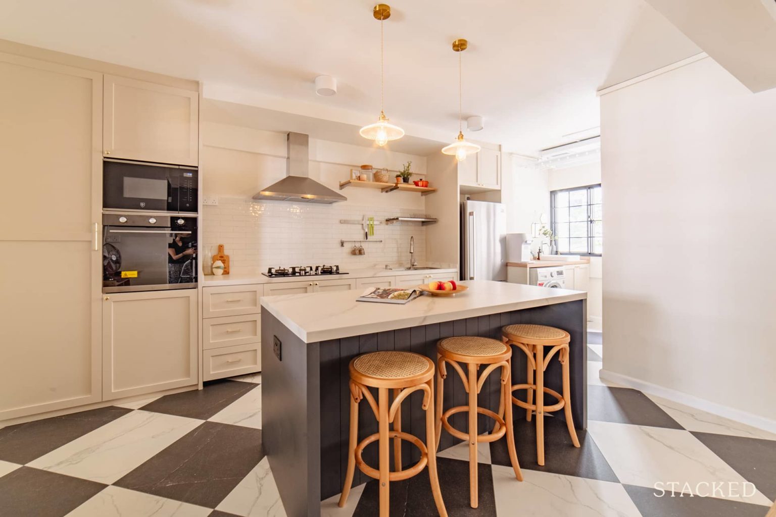 An Old 1986 Executive Maisonette In Hougang Gets A Cosy Transformation ...