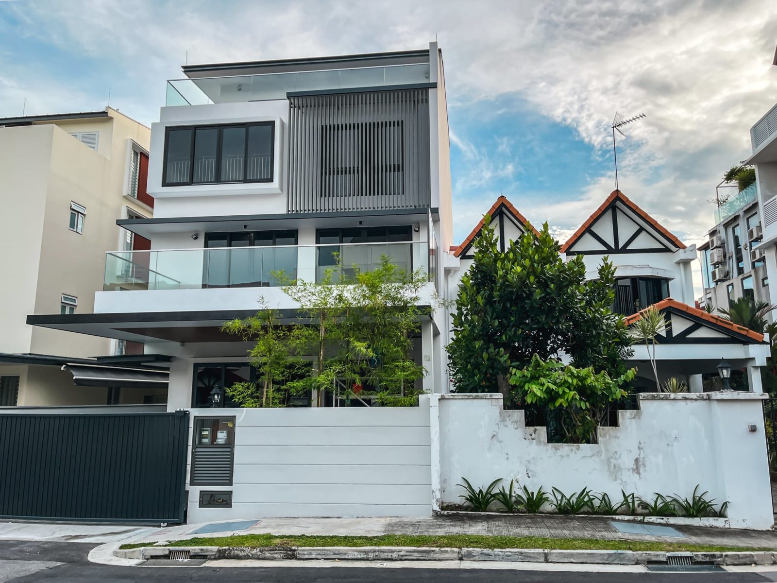 STACKED HOMES: Touring Chwee Chian Estate: Freehold Landed Living At ...