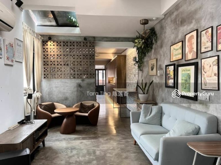 5 Unique Walk-Up Apartments That Are Very Nicely Renovated