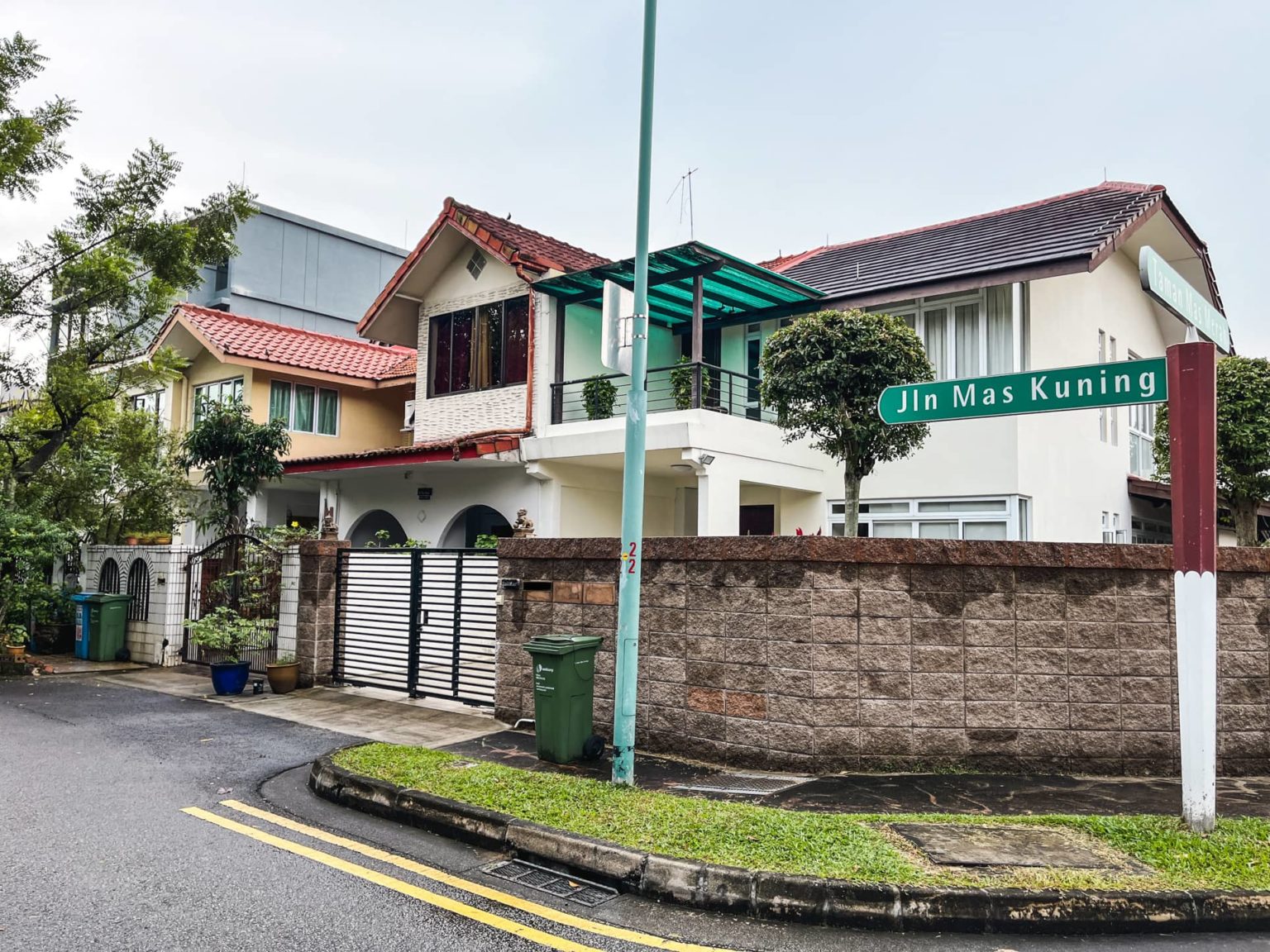 Touring Pasir Panjang Gardens: Affordable Freehold Landed Homes From $2 ...