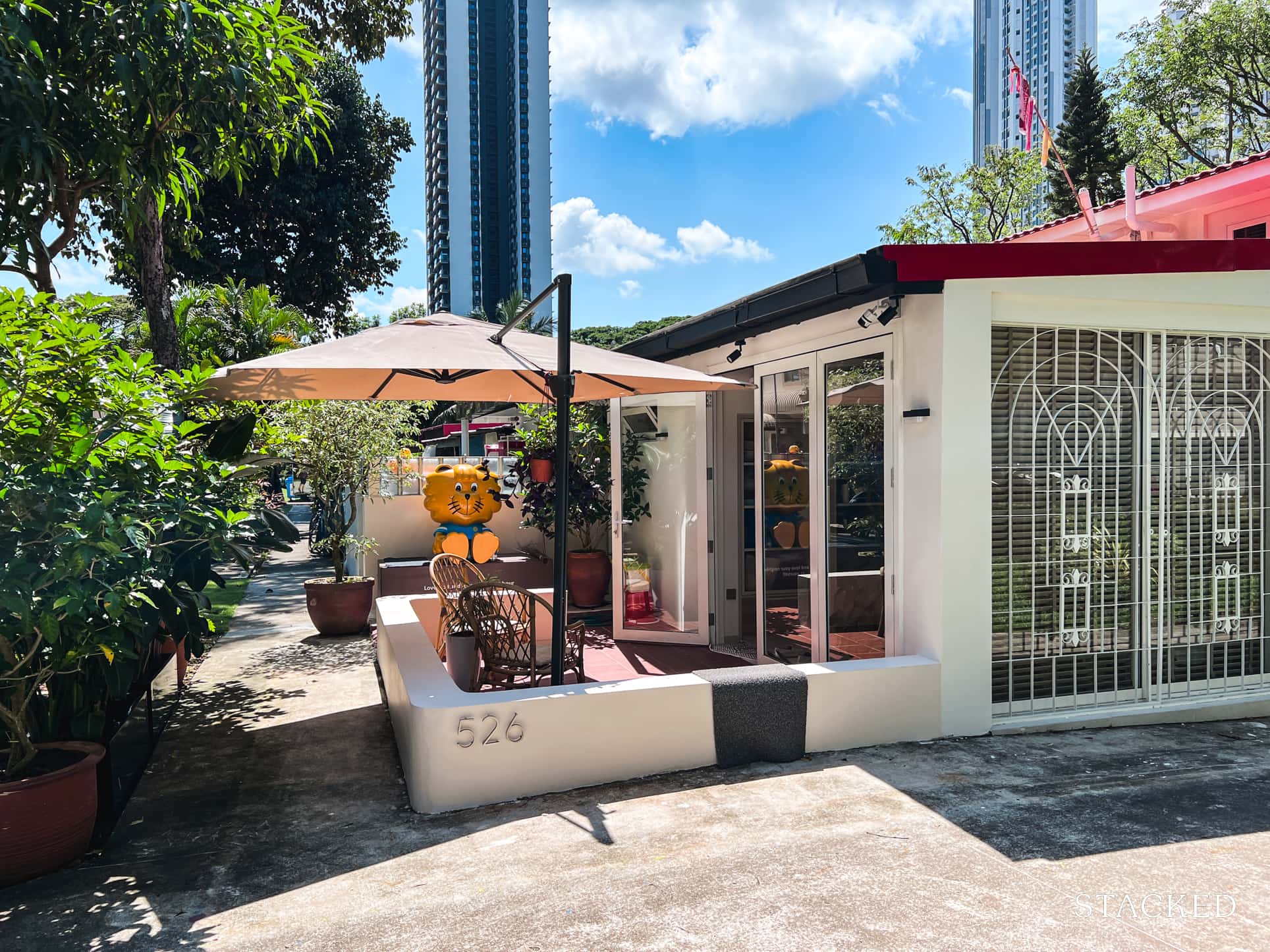 Are Million-Dollar HDB Landed Homes Still Worth A Look In 2024 Despite ...